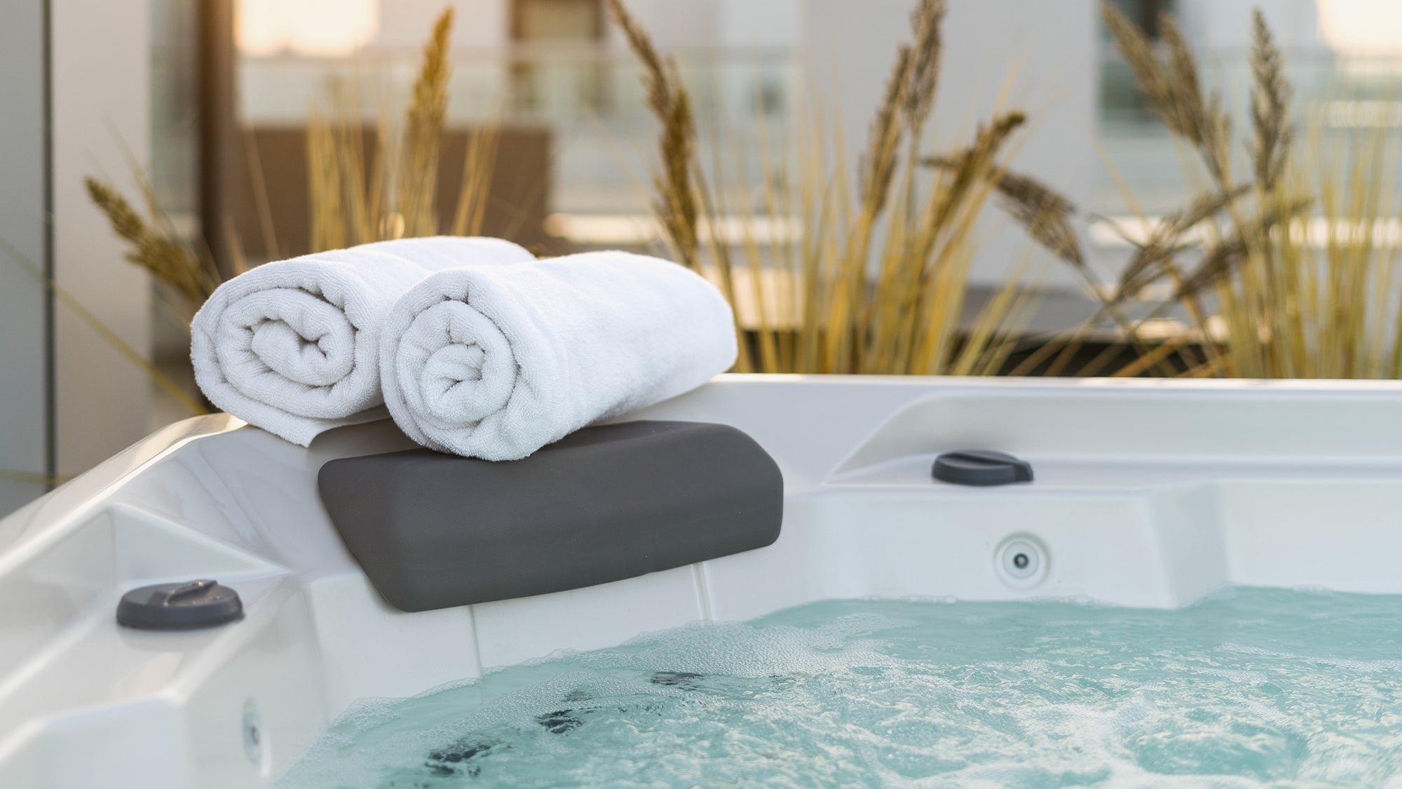 Securing Hot Tub Covers – Hot Tub Covers Canada