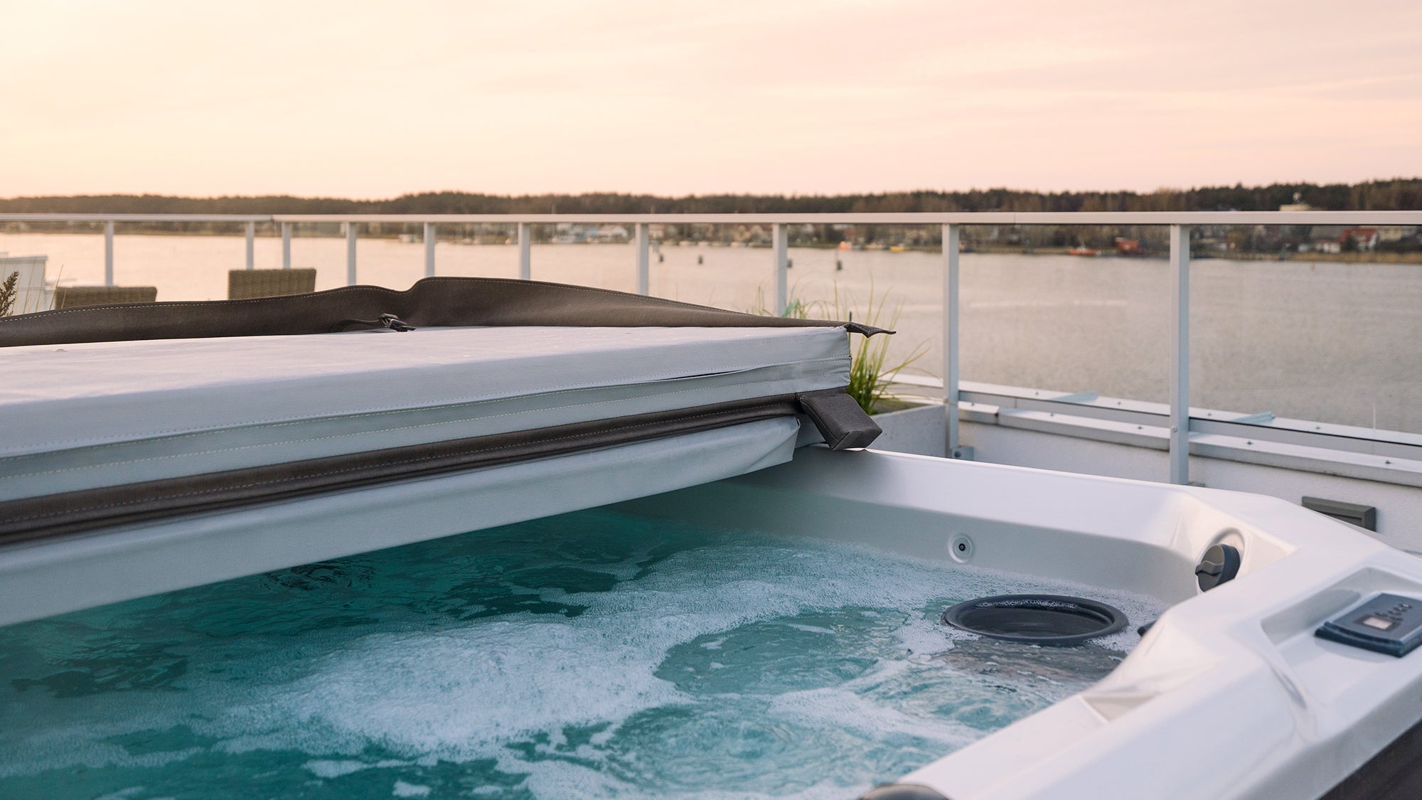 Soaking in a Beer-Filled Hot Tub – Hot Tub Covers Canada